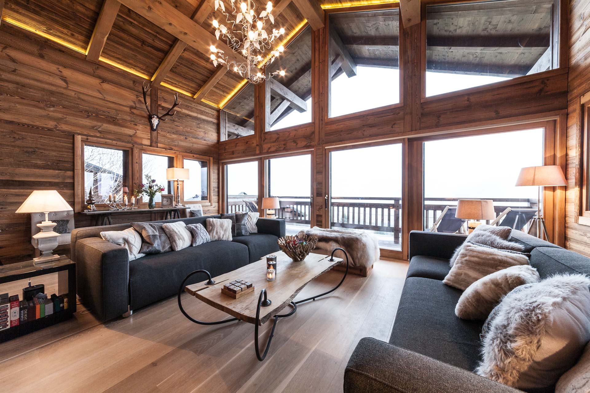 Best Chalets and Ski Apartments in Morzine & Les Gets 2025 | The Luxury ...